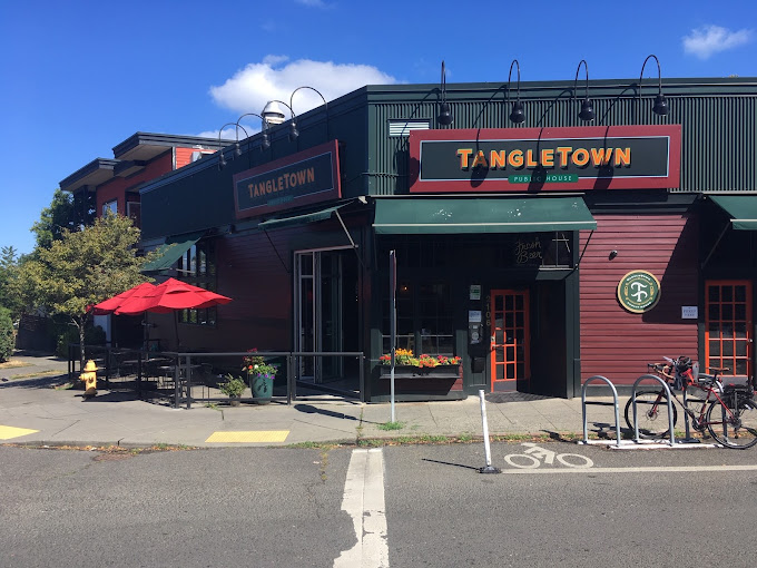 Discover Seattle's Scenic Motorcycle Route: The TangleTown Public House ...
